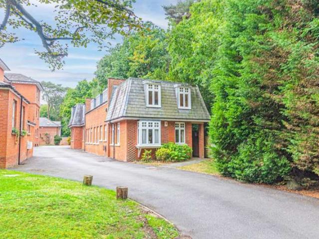 2 Bedroom Property