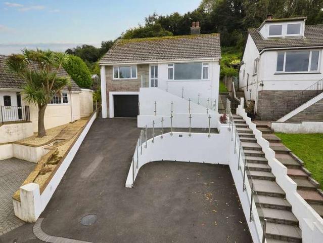2 Bedroom Property