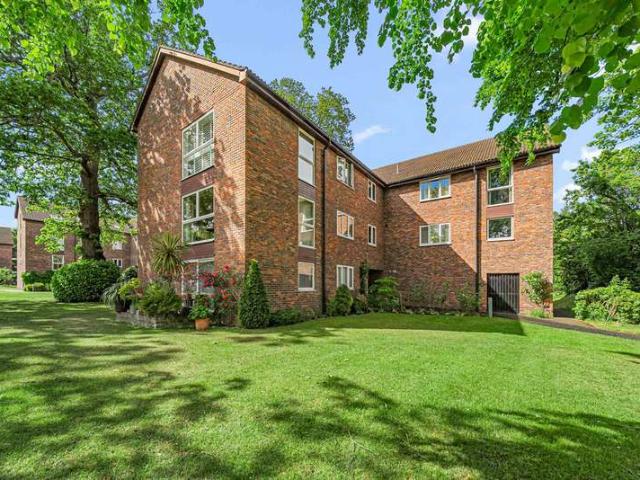 2 Bedroom Property