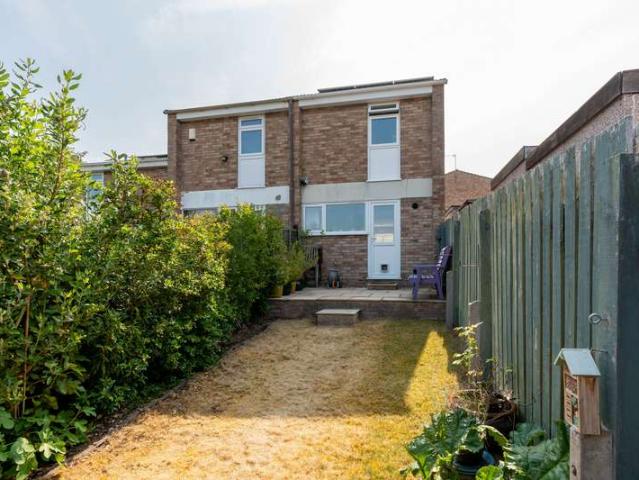 2 Bedroom Property