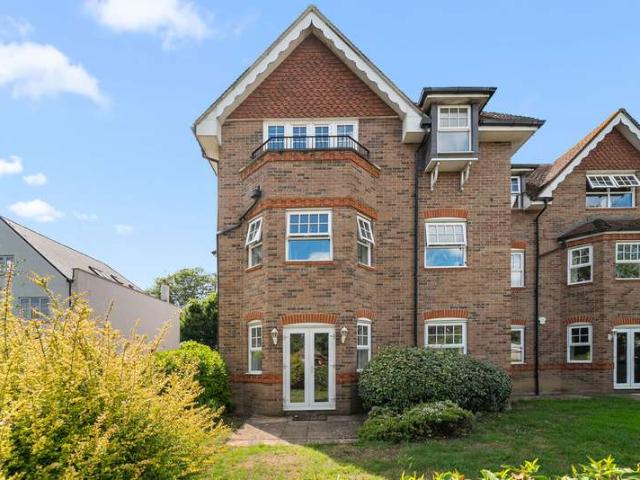 2 Bedroom Property