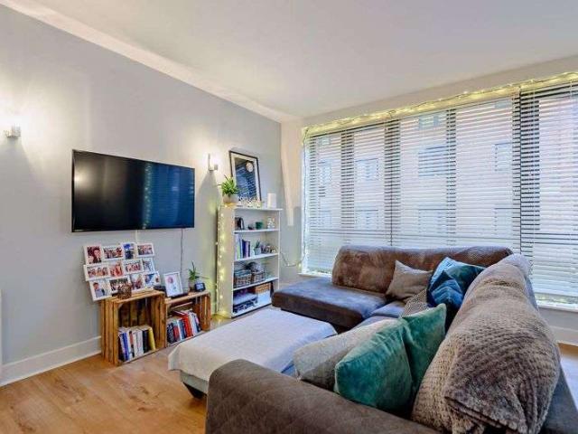 2 Bedroom Property