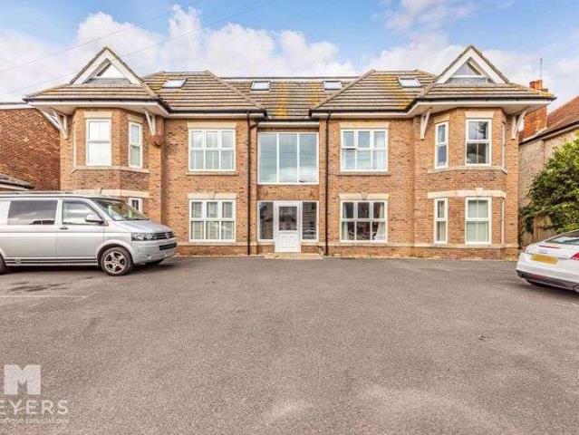 2 Bedroom Property