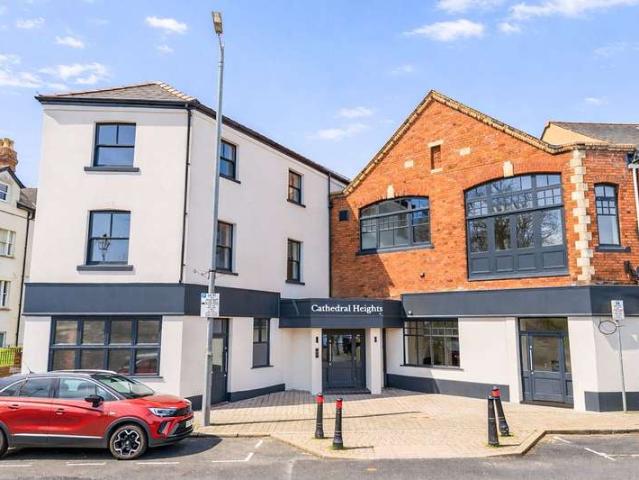 2 Bedroom Apartment Flat