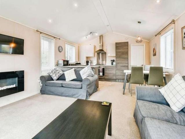 2 Bedroom Property