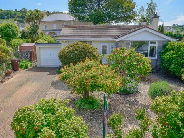 2 Bedroom Property