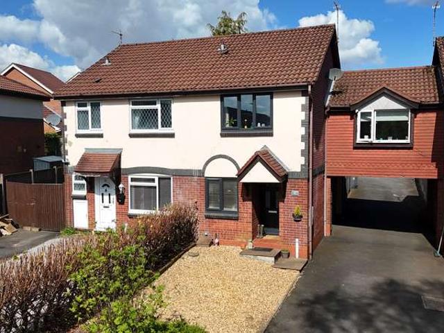 2 Bedroom Property