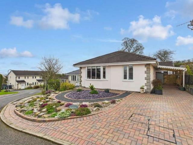 3 Bedroom Property