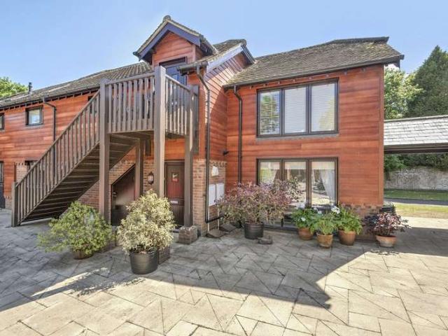 2 Bedroom Property