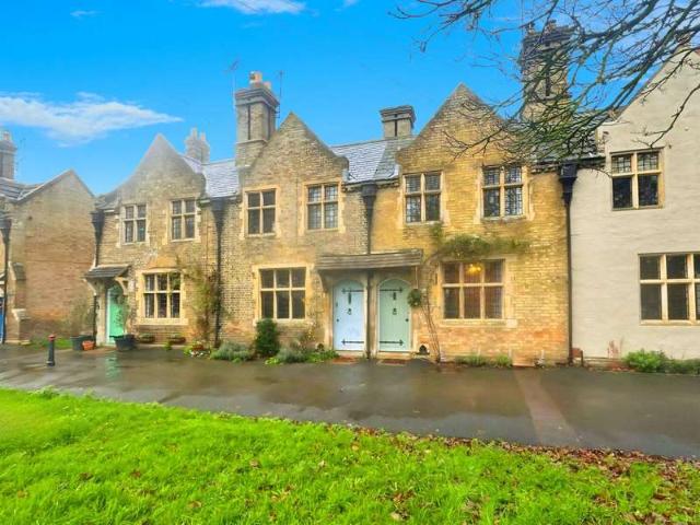 2 Bedroom Property