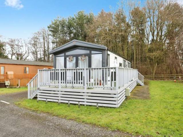 2 Bedroom Property