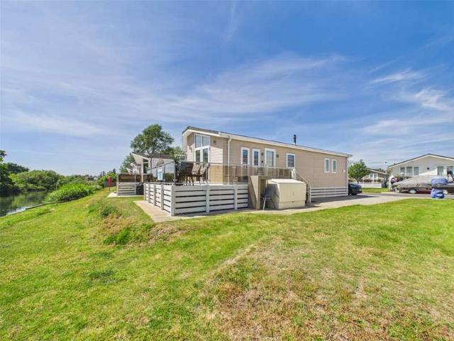 2 Bedroom Property