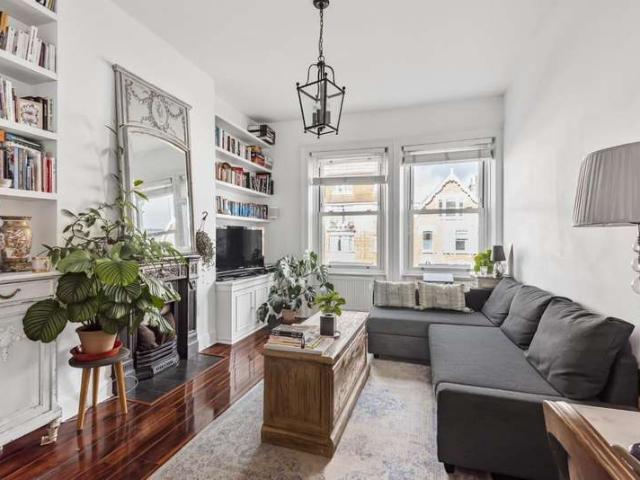 2 Bedroom Property