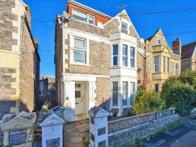 2 Bedroom Property