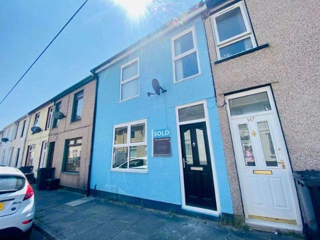 2 Bedroom Property