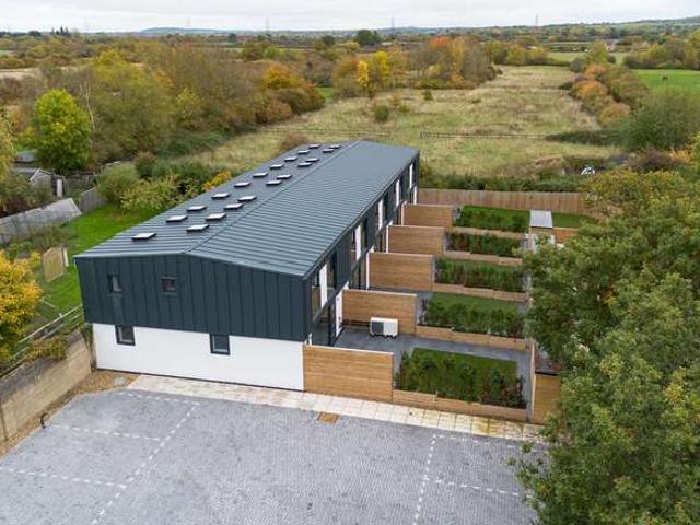 2 Bedroom Property