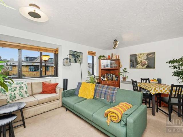2 Bedroom Property