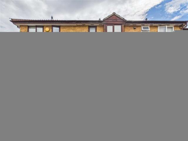 2 Bedroom Property