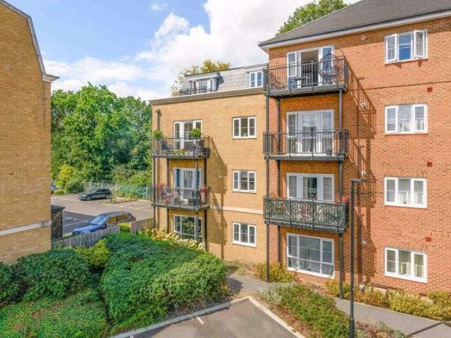 2 Bedroom Property
