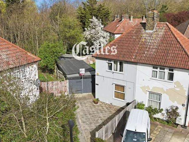 2 Bedroom Property