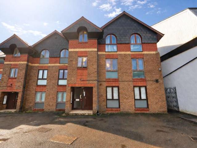 2 Bedroom Property