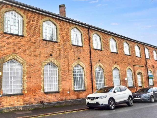 2 Bedroom Property