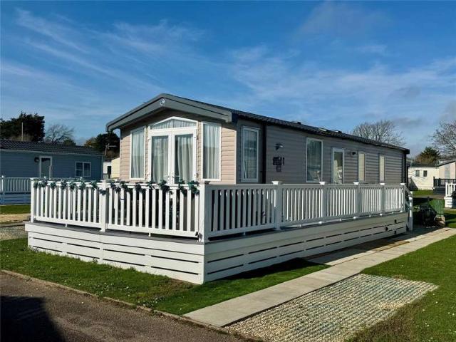 2 Bedroom Property