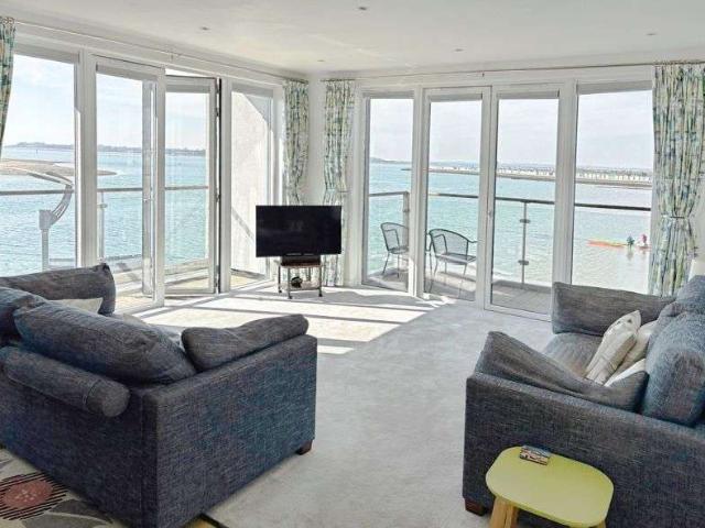 2 Bedroom Property