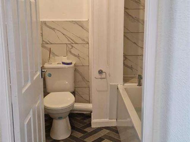 2 Bedroom Apartment Flat