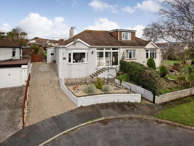 2 Bedroom Property