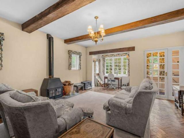 2 Bedroom Property