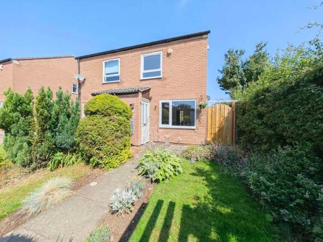 2 Bedroom Property
