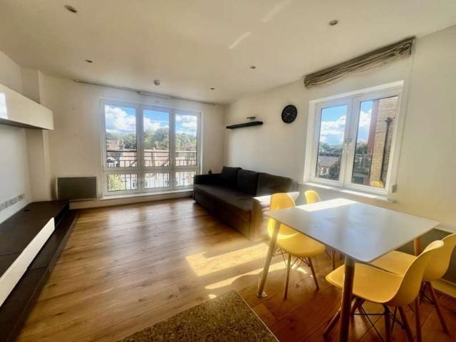 2 Bedroom Property