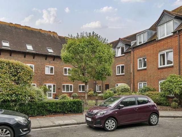 2 Bedroom Property