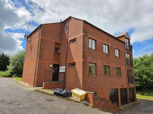 2 Bedroom Property