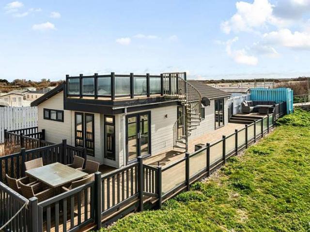 2 Bedroom Property