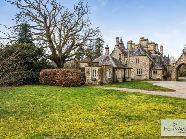 2 Bedroom Property