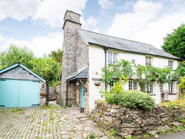 2 Bedroom Property