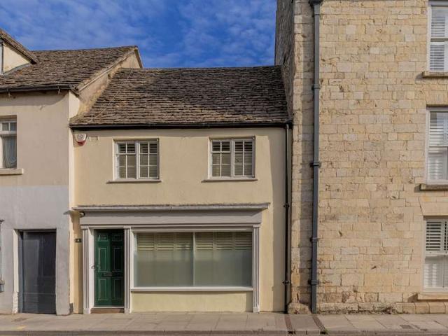 2 Bedroom Property
