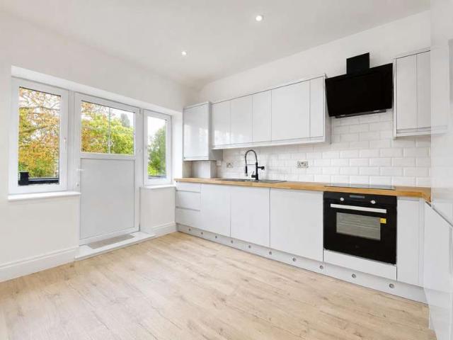 2 Bedroom Property