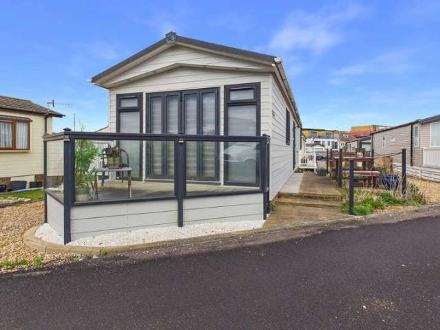 2 Bedroom Property