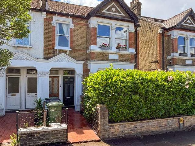 2 Bedroom Property