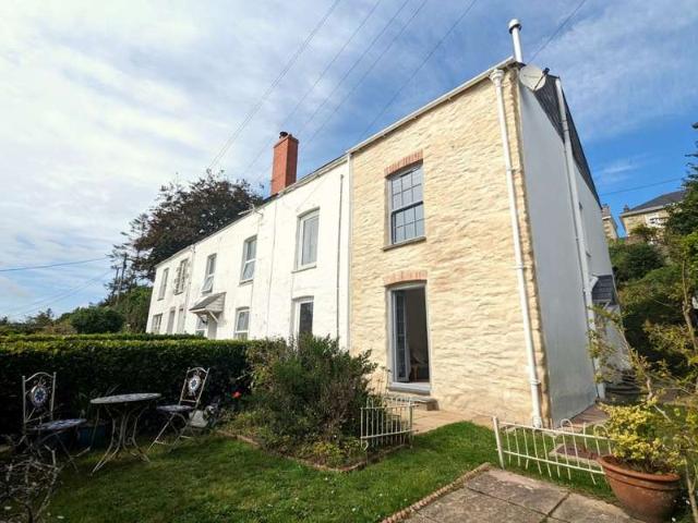 2 Bedroom Property