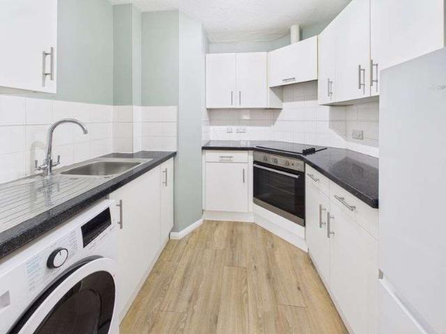 2 Bedroom Property