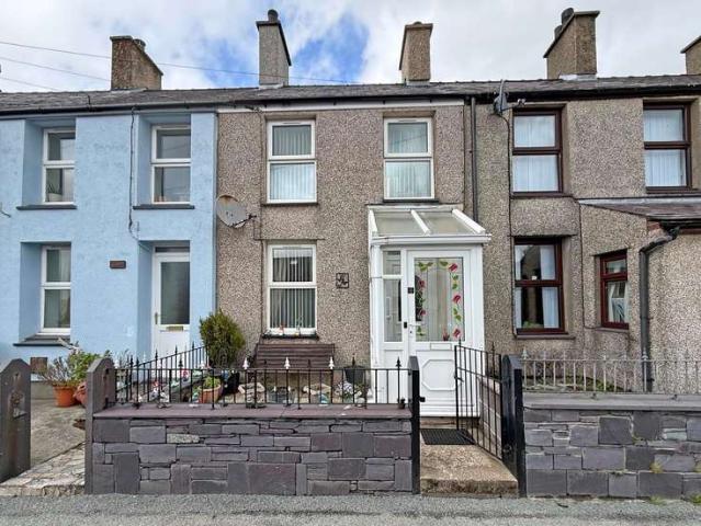 2 Bedroom Property