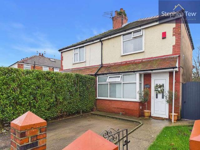 2 Bedroom Property