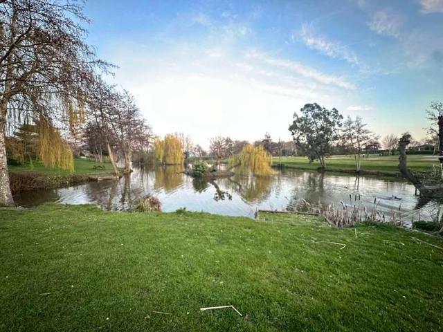 2 Bedroom Property
