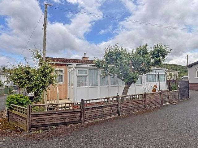 2 Bedroom Property