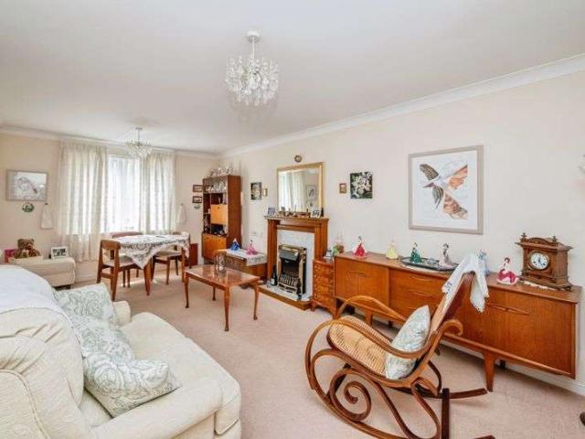 2 Bedroom Property