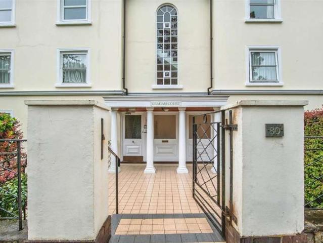 2 Bedroom Property